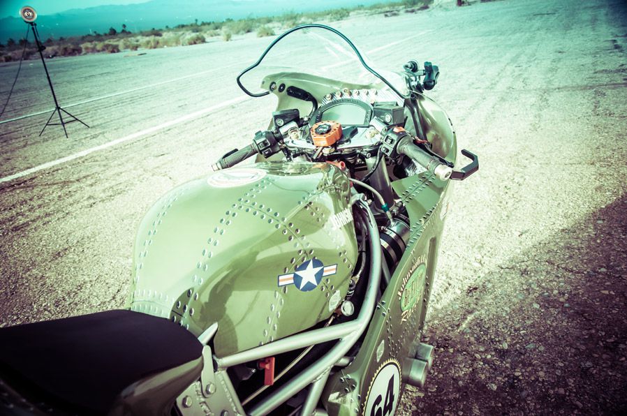 Brutus V2 Rocket - Electric Motorcycle Review - ÆM - All Electric ...